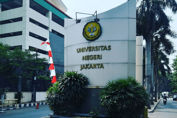 Pendidikan Agama Islam – Lebih Moderat, Makin Indonesia