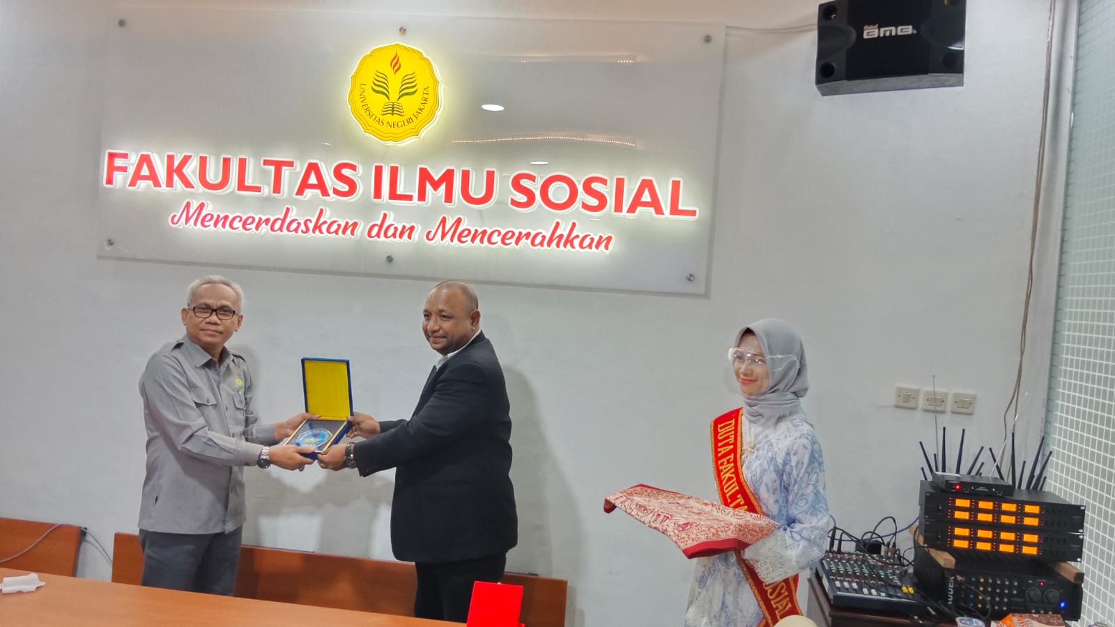 Prodi Pendidikan Geografi Universitas Negeri Jakarta menjadi Benchmarking Prodi Pendidikan ...